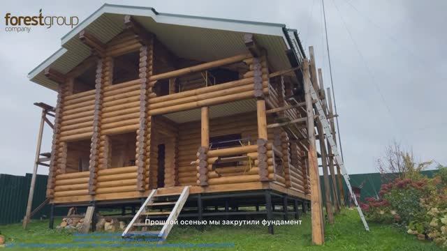 Дом из оцилиндрованного бревна. Обзор.