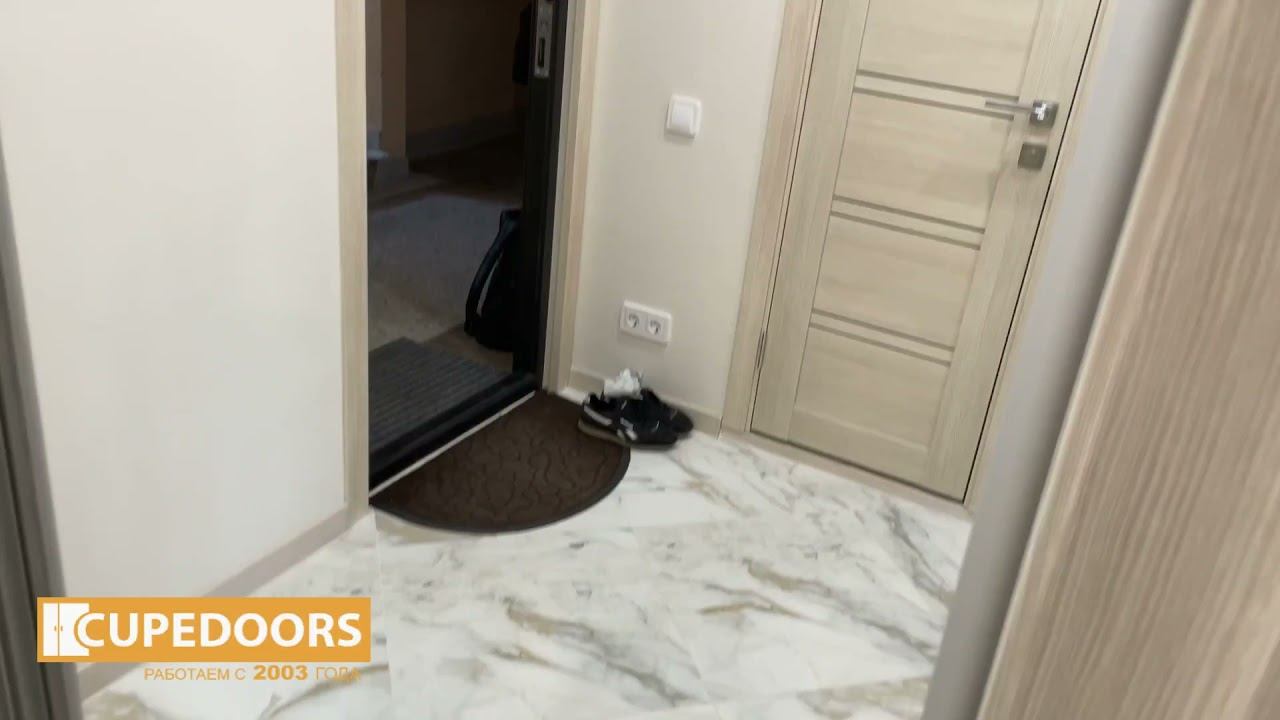 Зеркальный шкаф купе в коридор