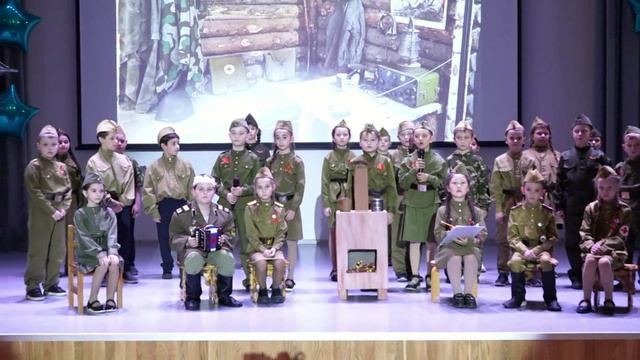 10. Концерт 9 мая. В землянке
