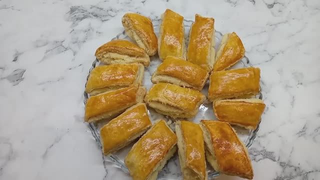 Печенье гата из слоеного теста. Дети очень любят.