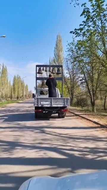 Колокольный звон. ПО ДОРОГЕ  В НОВОПУШКИНСКОЕ