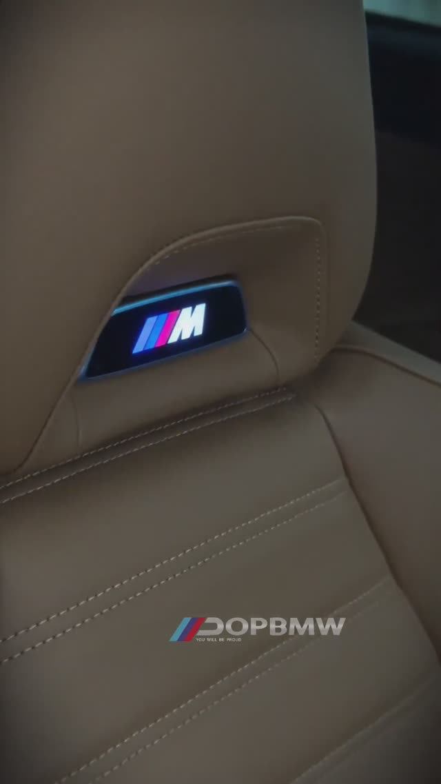 Установили подсветку значков в сидения для #BMW4 G22