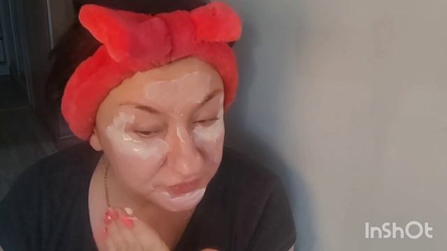 Маска для увядающей, возрастной кожи лица с ретинодом