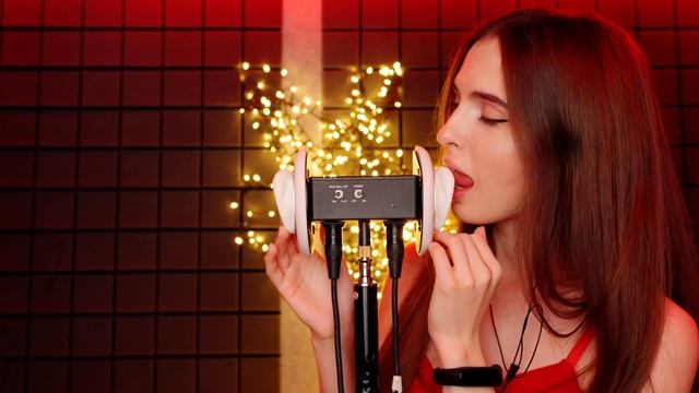 Tangerin ASMR fast aggressive ear licking
