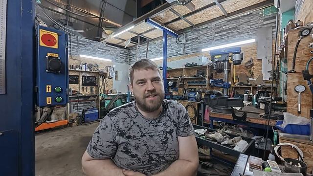 Нива Спорт часть 2. Посмотрел обзоры.