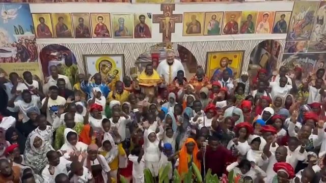 Пасхальные торжества в Кот-д"Ивуаре , (Зап.Африка).