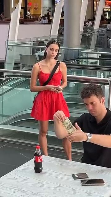 The money changed into Mentos #shorts