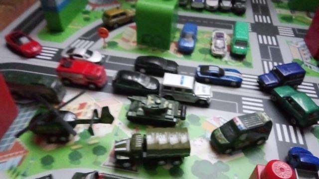 Макет города Зорге. Обзор моего нового макета города для маленьких машинок.