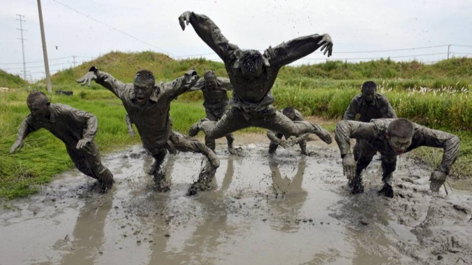 Шире Грязь - Навоз ползет ! Народная мудрость (Клавдия Михайловна С.)