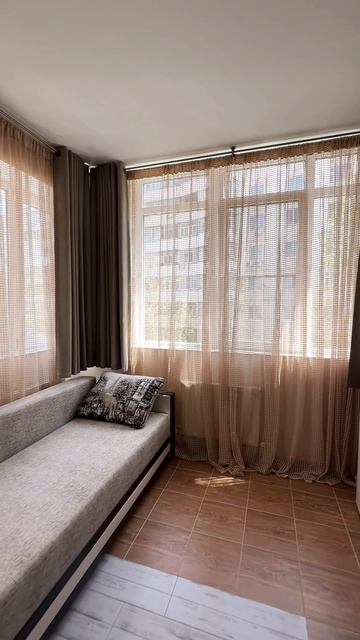 КВАРТИРА в Геленджике с ремонтом и мебелью