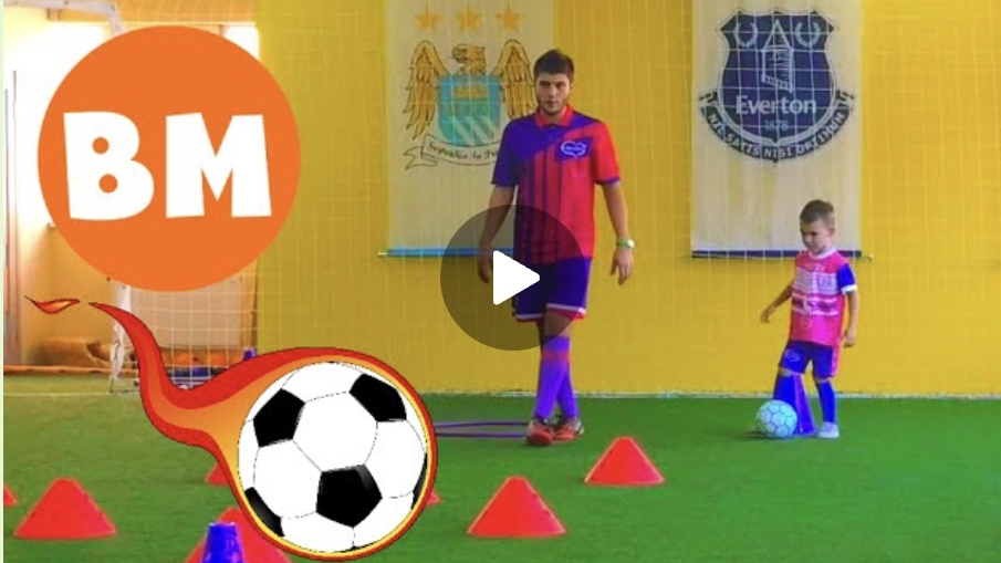 Вм : На Футбольной тренировке Футибол