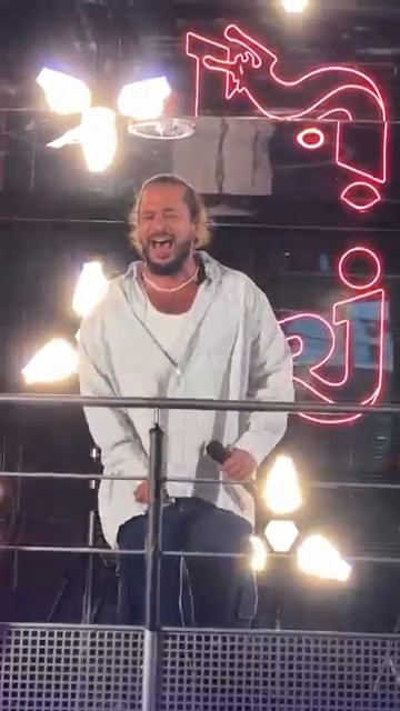 Quand Slimane chante ＂Mon Amour＂ a cappella, c'est quelque chose... 👀