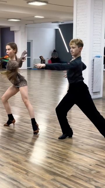 Jive🔥#ballroom #ballroomdance #wdc #art #dance #top #fyp #rek #wdo #wdc  #shorts