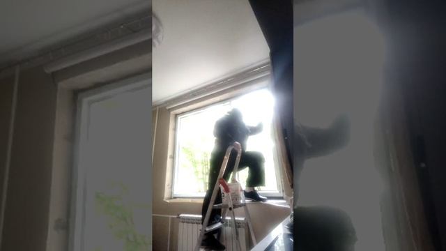 Замена старого ПВХ окна на новое