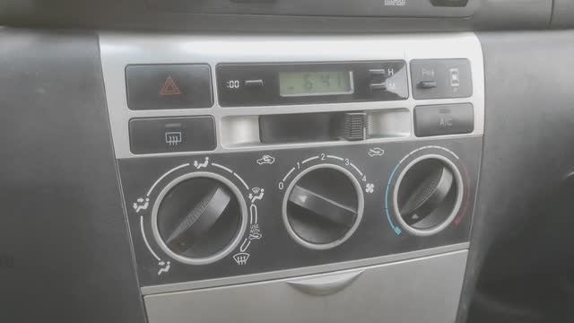 Замена подсветки кнопок и ламп климата на YD F3