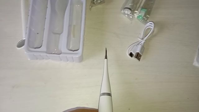 Скайлер ультразвуковой для чистки зубов, зубного камня, налёта, отбеливания в домашних условиях.