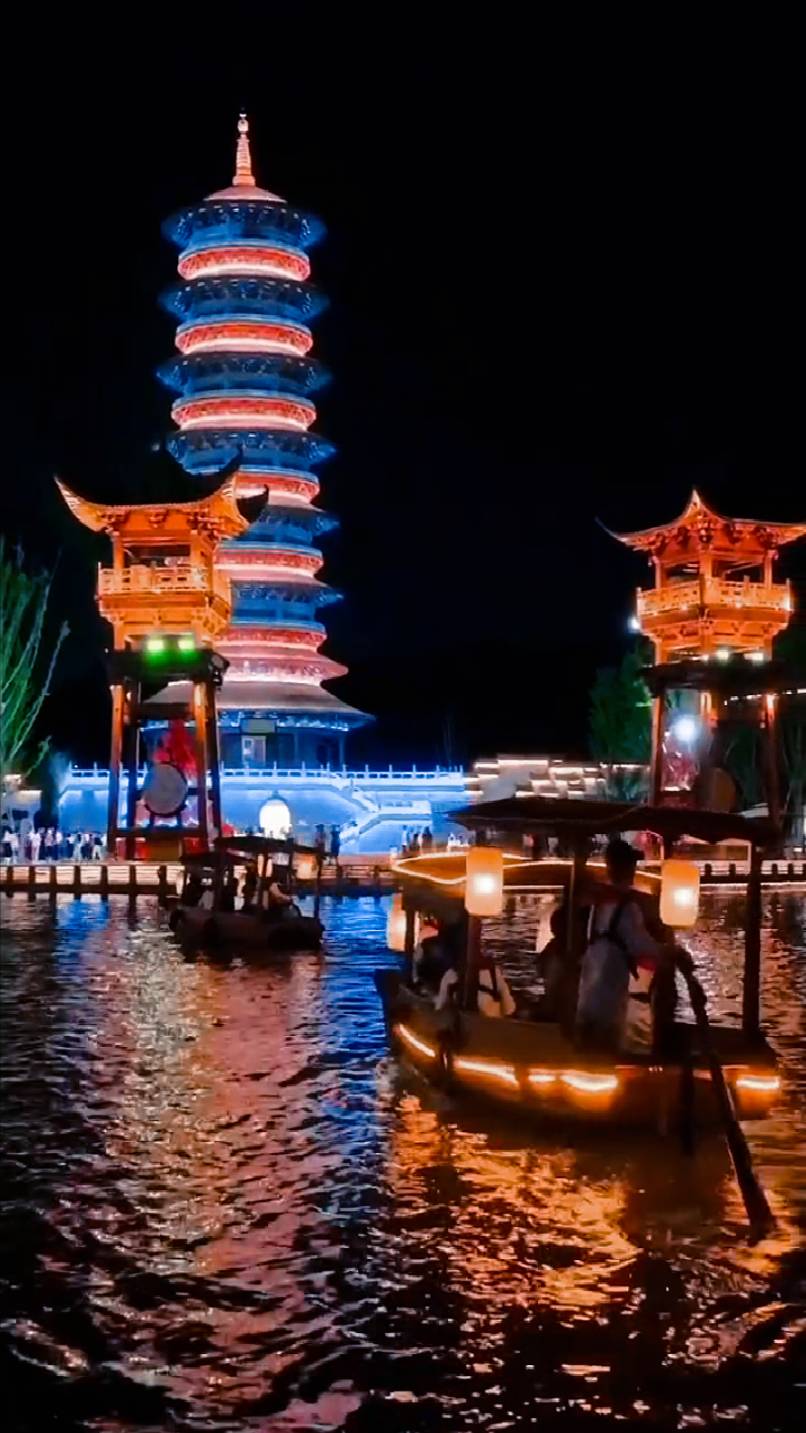 Циньхуай – сердце Нанкина: где история встречается с современностью.