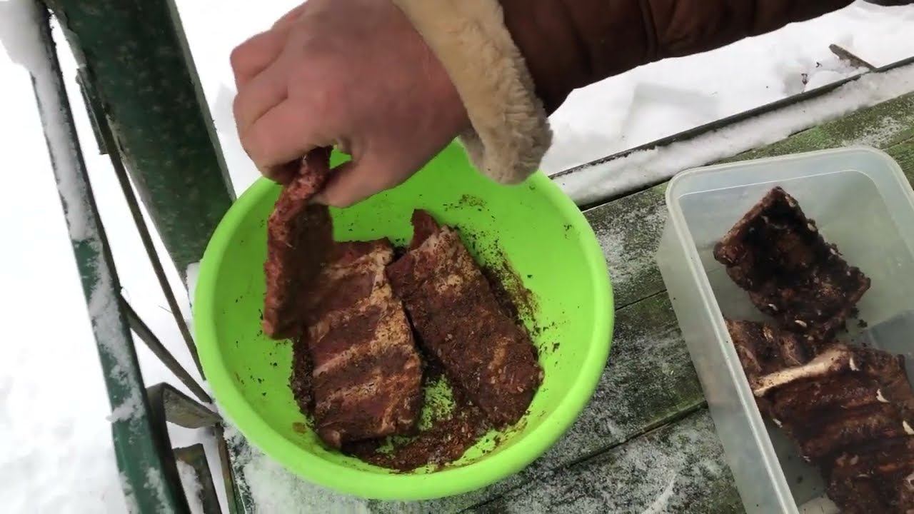 Свиные ребра. Вредная еда, почти бесплатная, но вкусная, как все вредное...@family_chronicle