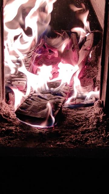 Огонь в печи