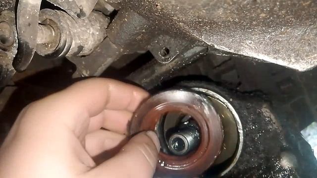 люфт флянца переднего заднего моста люфт в редукторе Нива Нива Шевроле ВАЗ затяжка гайки флянцы