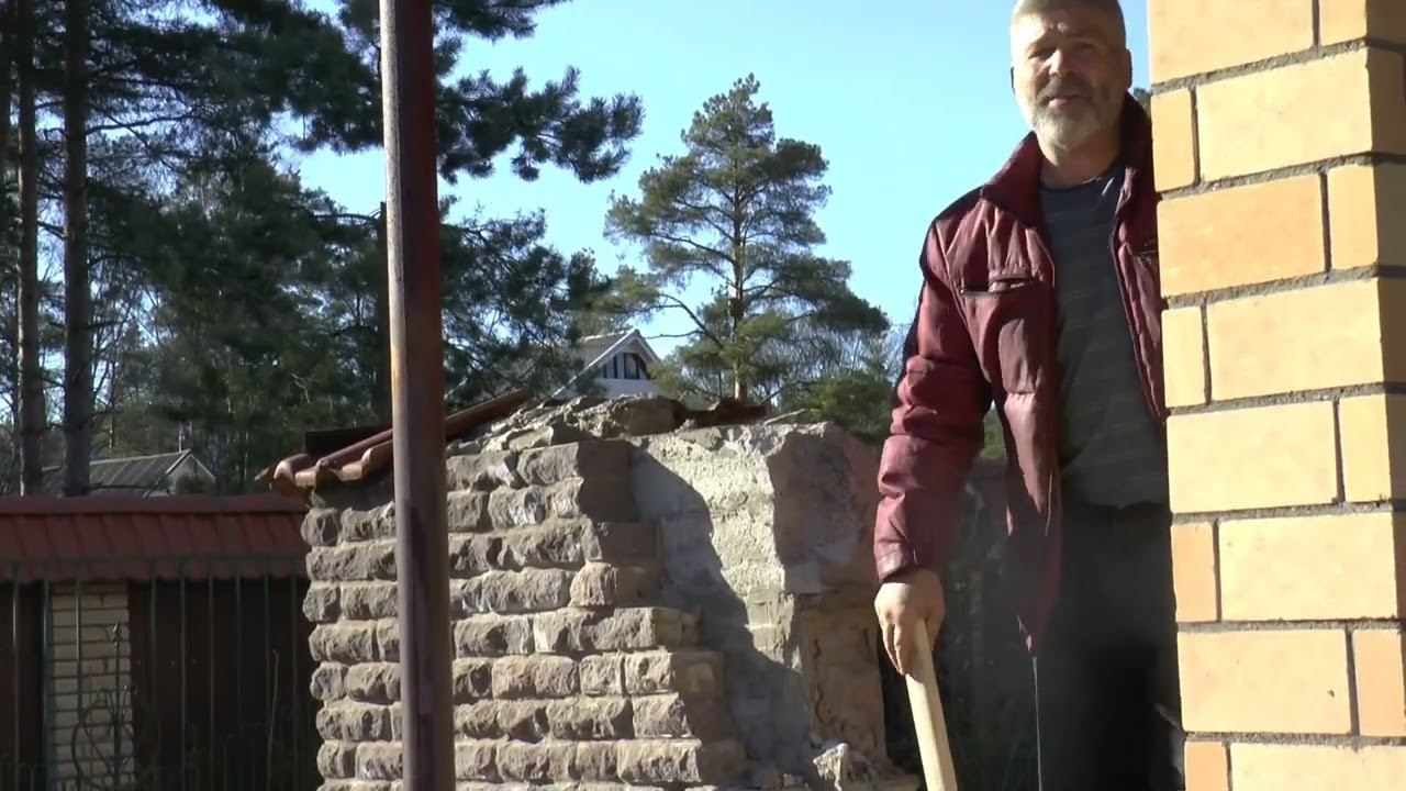 Построили крыльцо, не понравилось  разрушили  Построим новое! Весна 2018 @family_chronicle