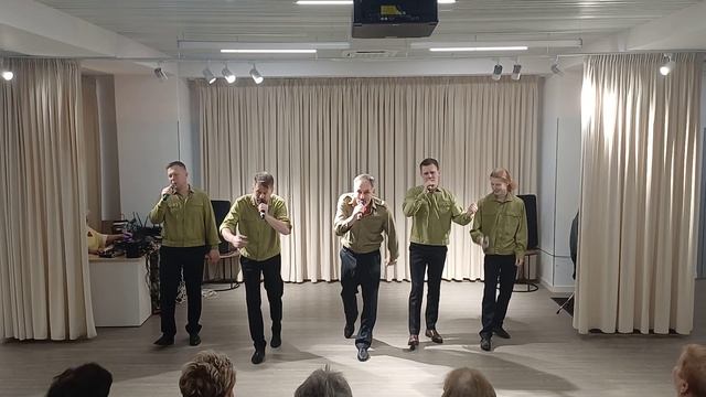 17. Первым делом самолеты (Василий , Александр , Иван , Алексей , Юрий)