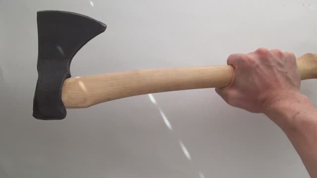 Топор охотничий кованый