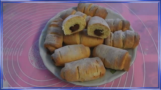 РЕЦЕПТ. ВКУСНО,БЫСТРО,ДЕШЕВО И БЕЗ ДРОЖЖЕЙ. БУЛОЧКИ С ШОКОЛАДОМ. ОБЯЗАТЕЛЬНО ПОПРОБУЙТЕ..