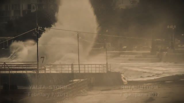 Storm & ice. Шторм и лед в Ялте