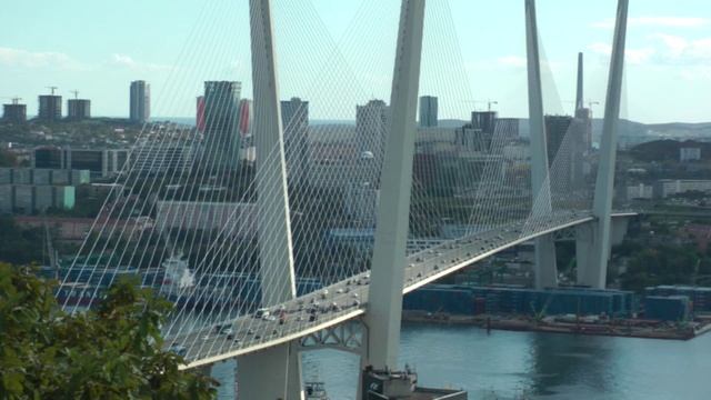 Владивосток проезд по Золотому мосту - 2х-камерная сьемка