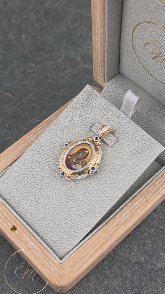 Нательная икона Казанской Божьей Матери и Николая Чудотворца