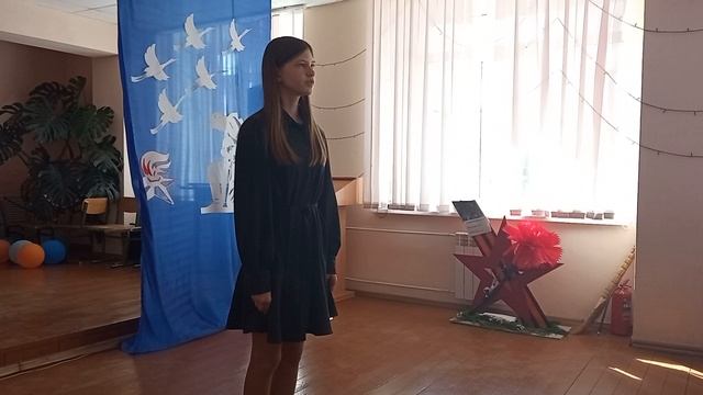 Наталья Ларина  (7 кл., Голынковская школа) / О. Бучнев "Неизвестному бойцу"