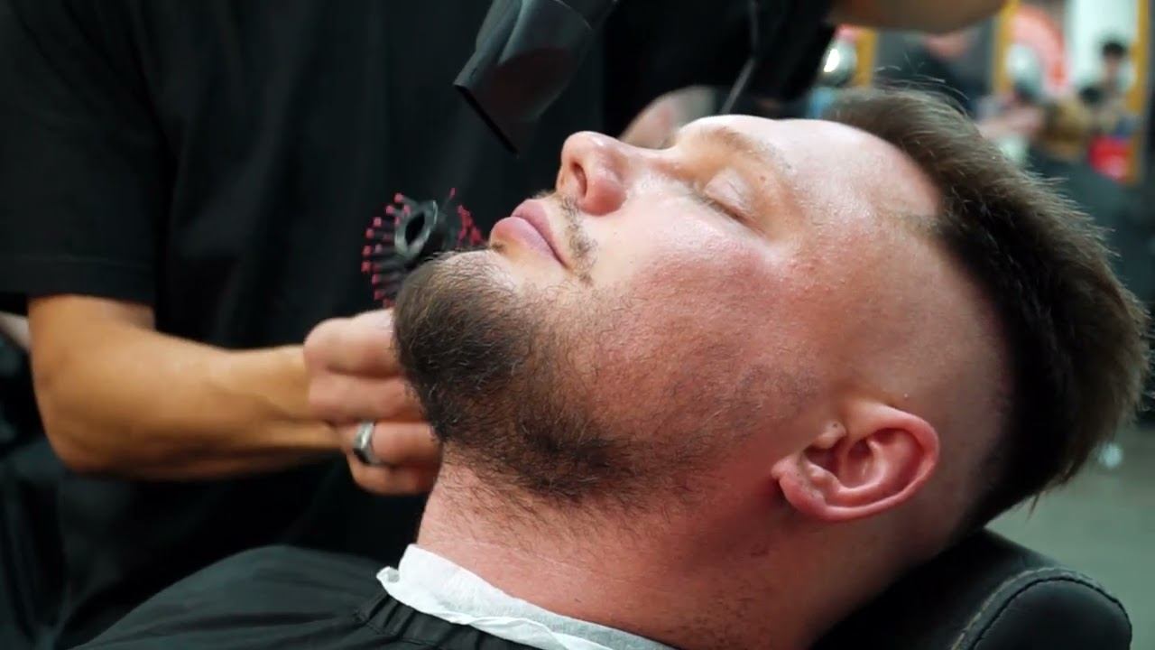 Почему Барбершоп не популярен там где есть Цирюльникъ?