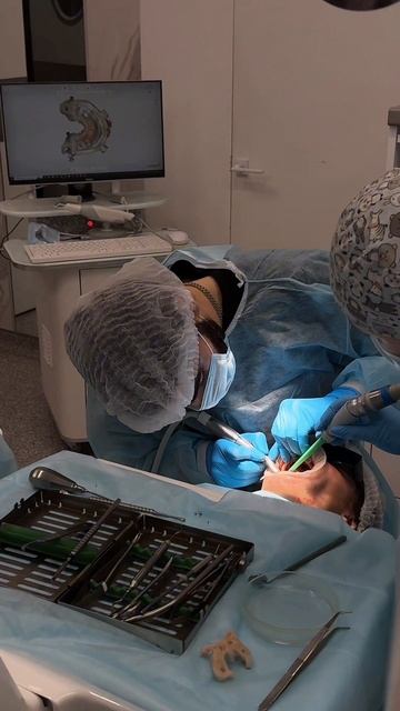 Почикян Самвел Араратович / Стоматология FAMILIA