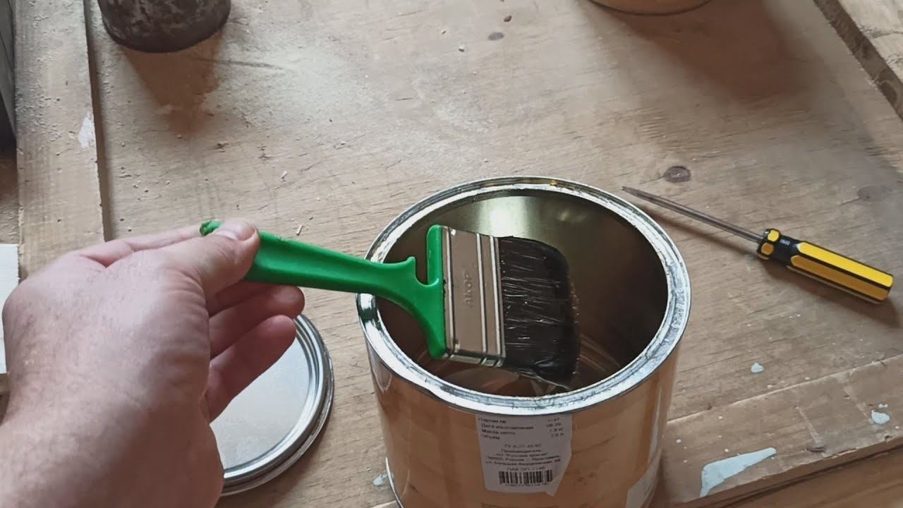 Как хранить МАЛЯРНЫЕ кисти валик после лака, краски..