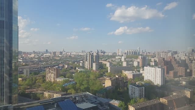 Вид на город с башни в "Москва Сити" / г. Москва / 4К