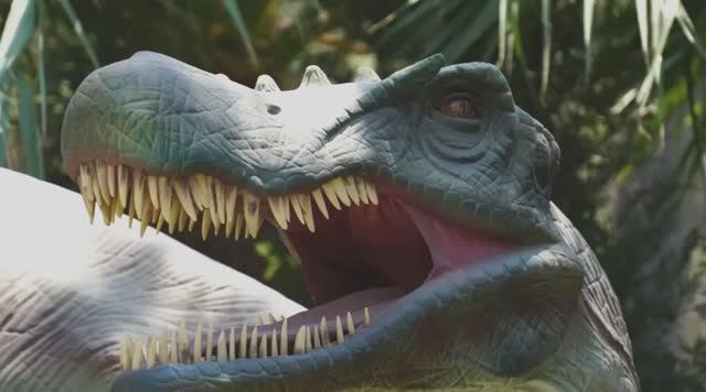 Как выглядел мир динозавров. Этот динозаврик вполне реалистичен.