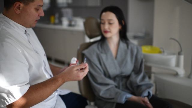 Прием врача стоматолога ортопеда