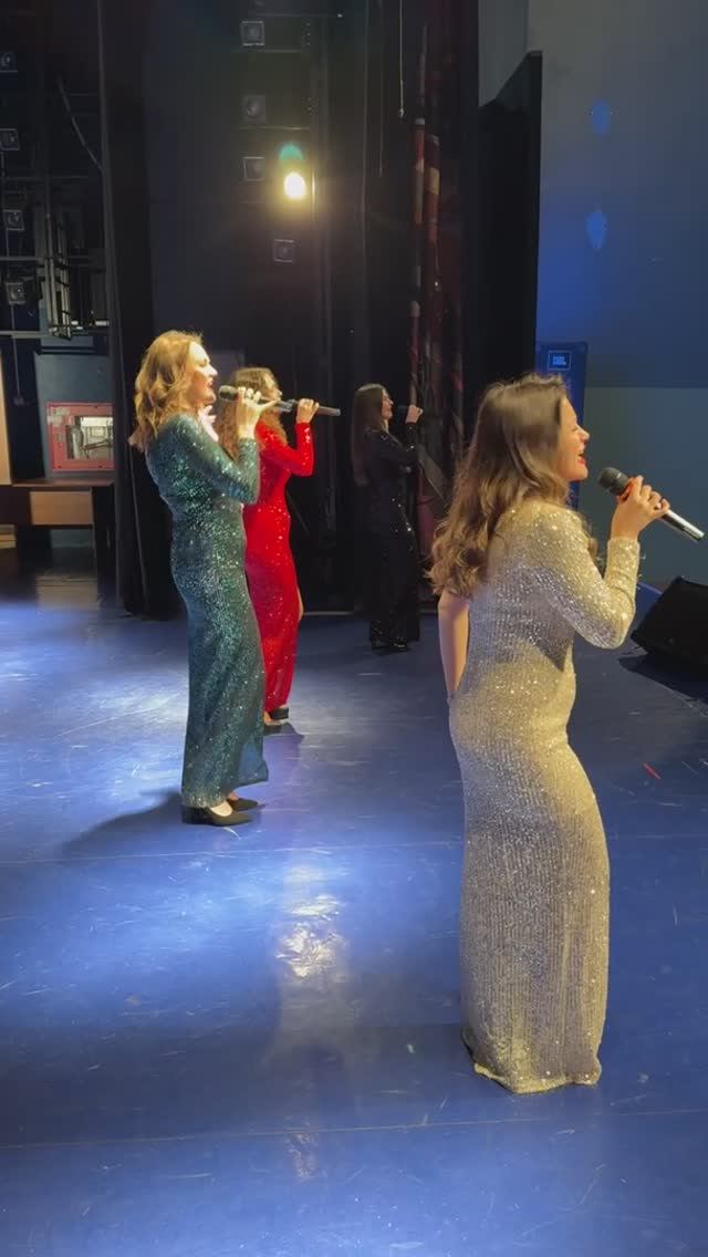 Бессменный лидер наших программ - Simply the best