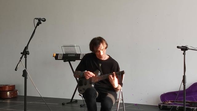 Эйнар Аглетдинов на акустическом концерте в технопарке Современник 19.04.2025