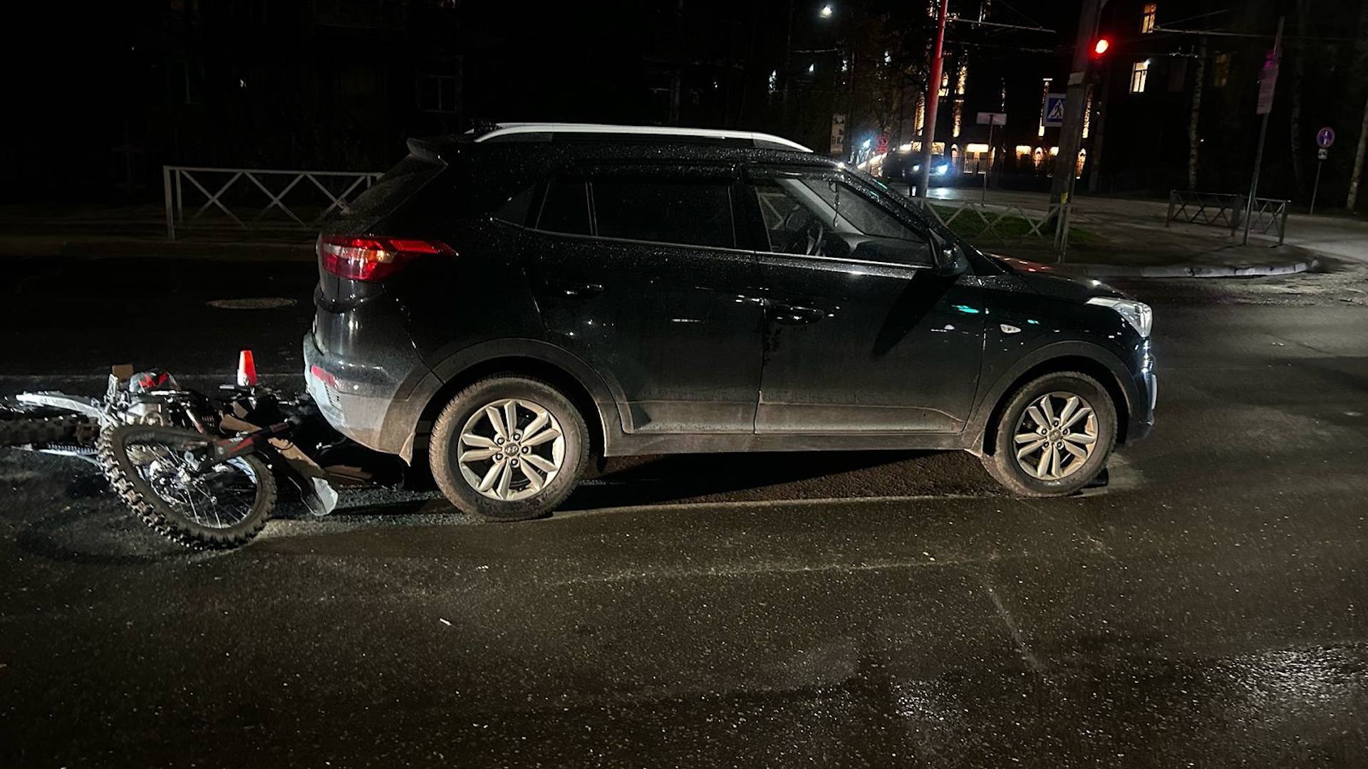 (Рыбинск-40) ДТП С УЧАСТИЕМ МОТОЦИКЛИСТА