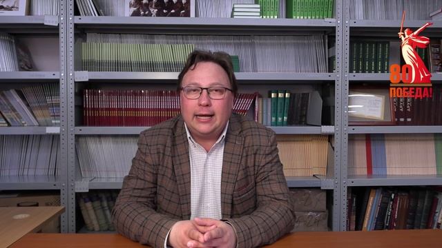 Георгий Суворов "Еще утрами черный дым клубится". Читает Павел Куравский.