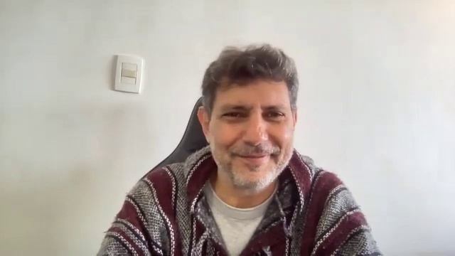 26-04-2025 Español - English - Russian