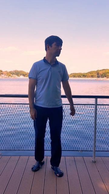 Шамиль Эбзеев - Слёзы на розах (2023 год) Новое видео