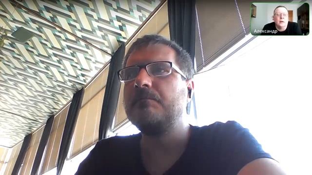 Беседа журналиста Виталия Папилкина с экономистом Александром Разуваевым