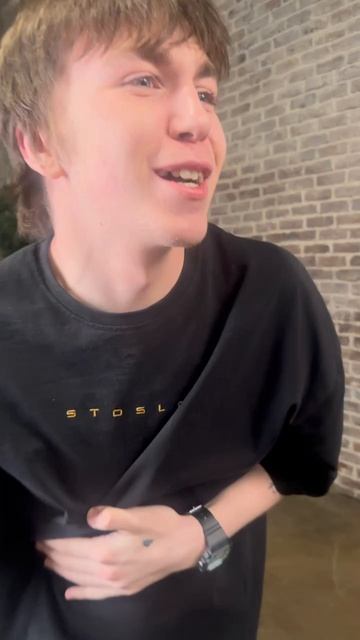 У вас травмы на производстве были? Нет? Будут! #zoomers #прикол #behindthescenes #бэкстейдж #funny