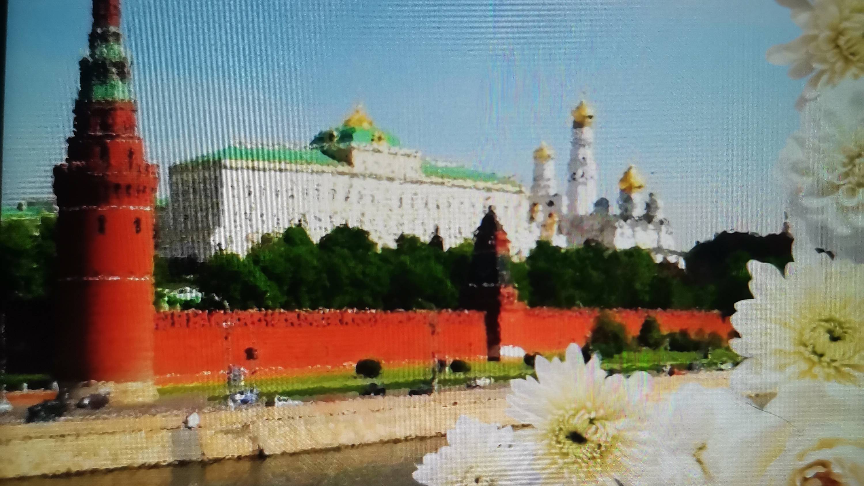 Москва майская.. могучая, никем непобедимая