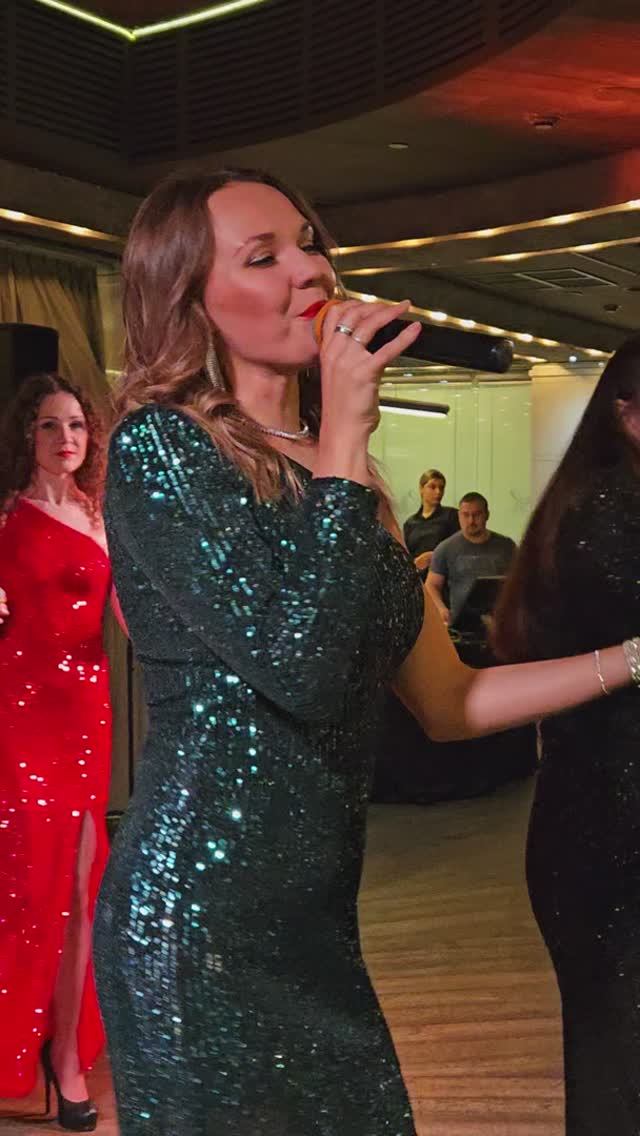 Пролетели лета дни...И мы радуемся краскам осени! #cover #кавергруппа #вокальнаягруппа #живойзвук