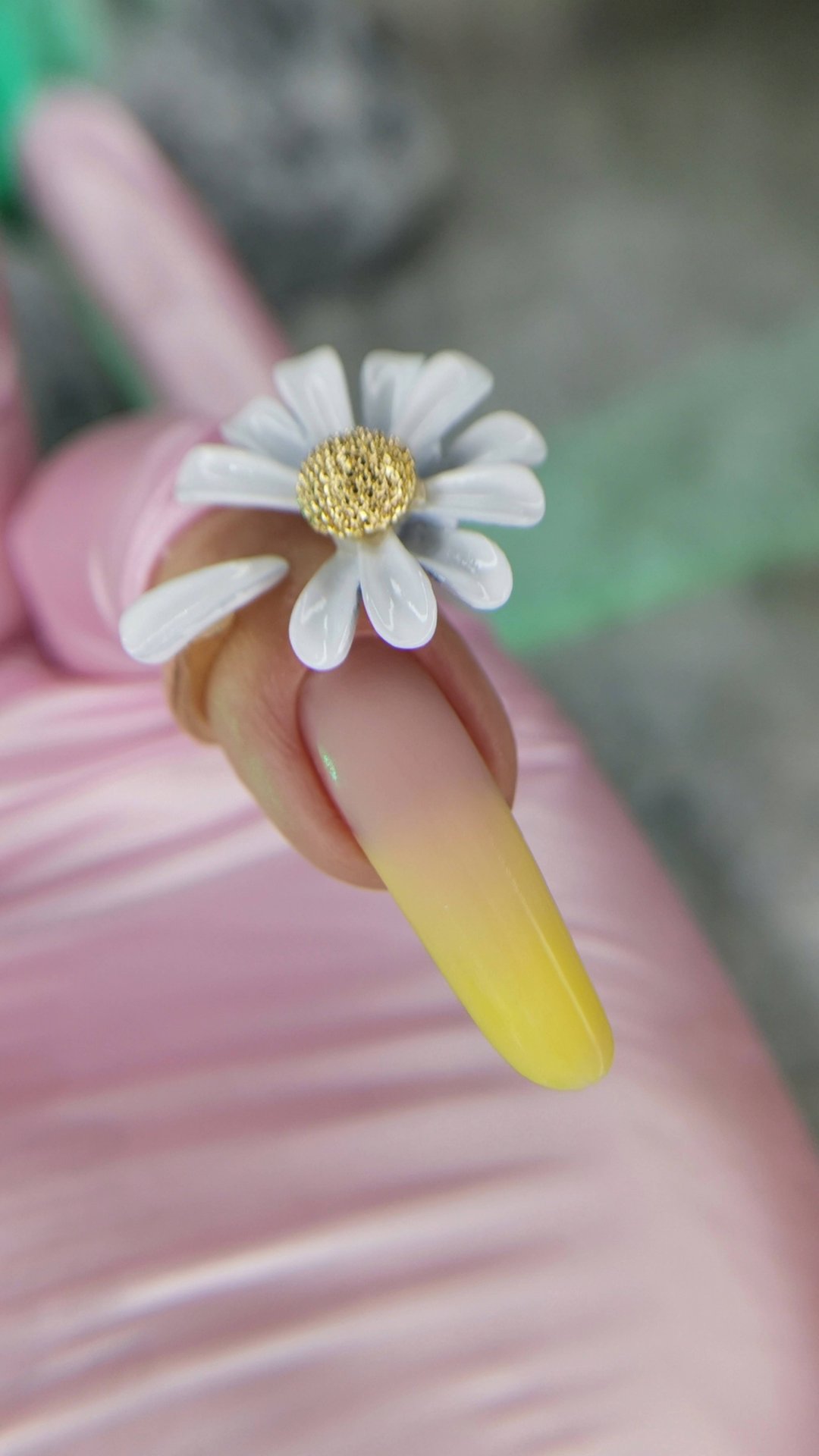 Банановый градиент, кстати, очень классно смотрится и с бананами и без.