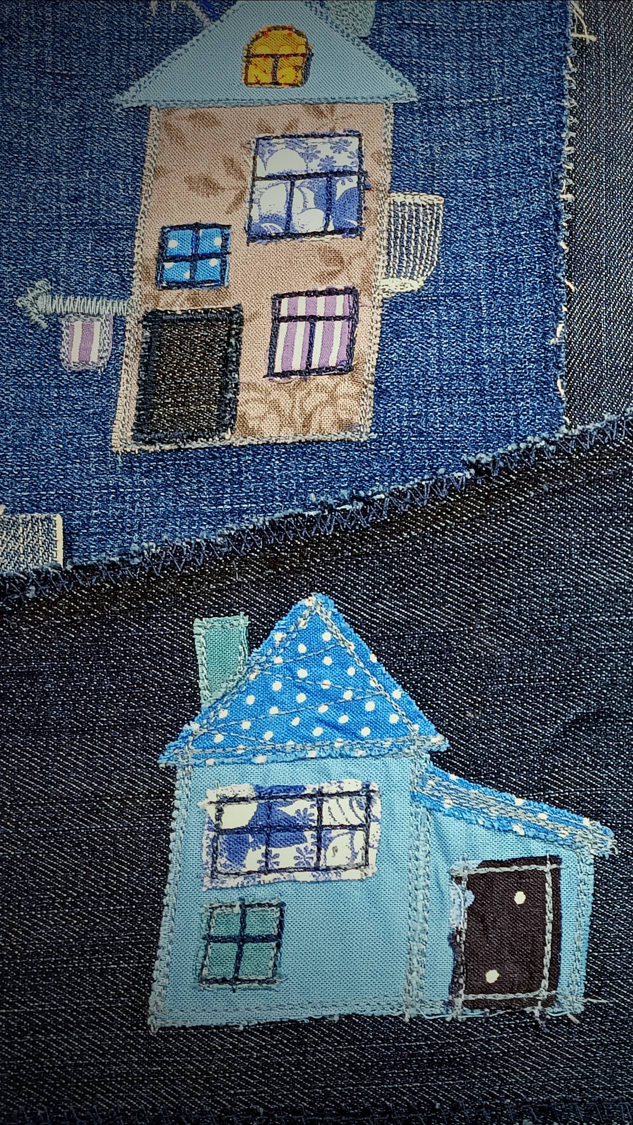 Лоскутные аппликации на швейной машинке.